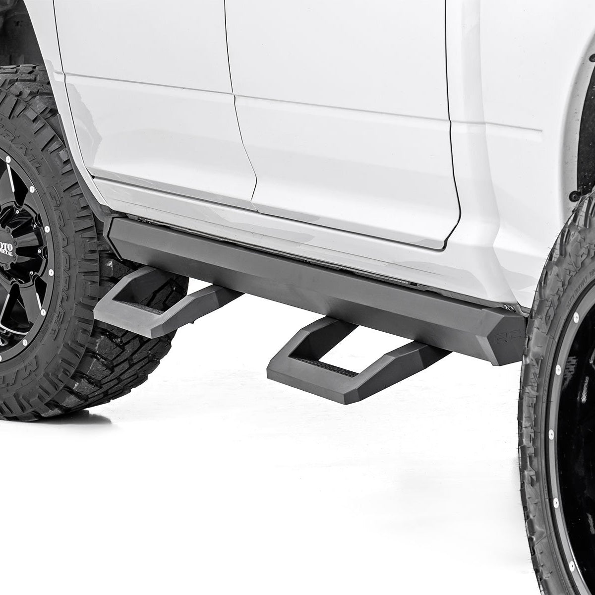 SR2 Adjustable Aluminum Steps - Crew Cab - Ram 1500 2500 3500 2WD 4WD ...